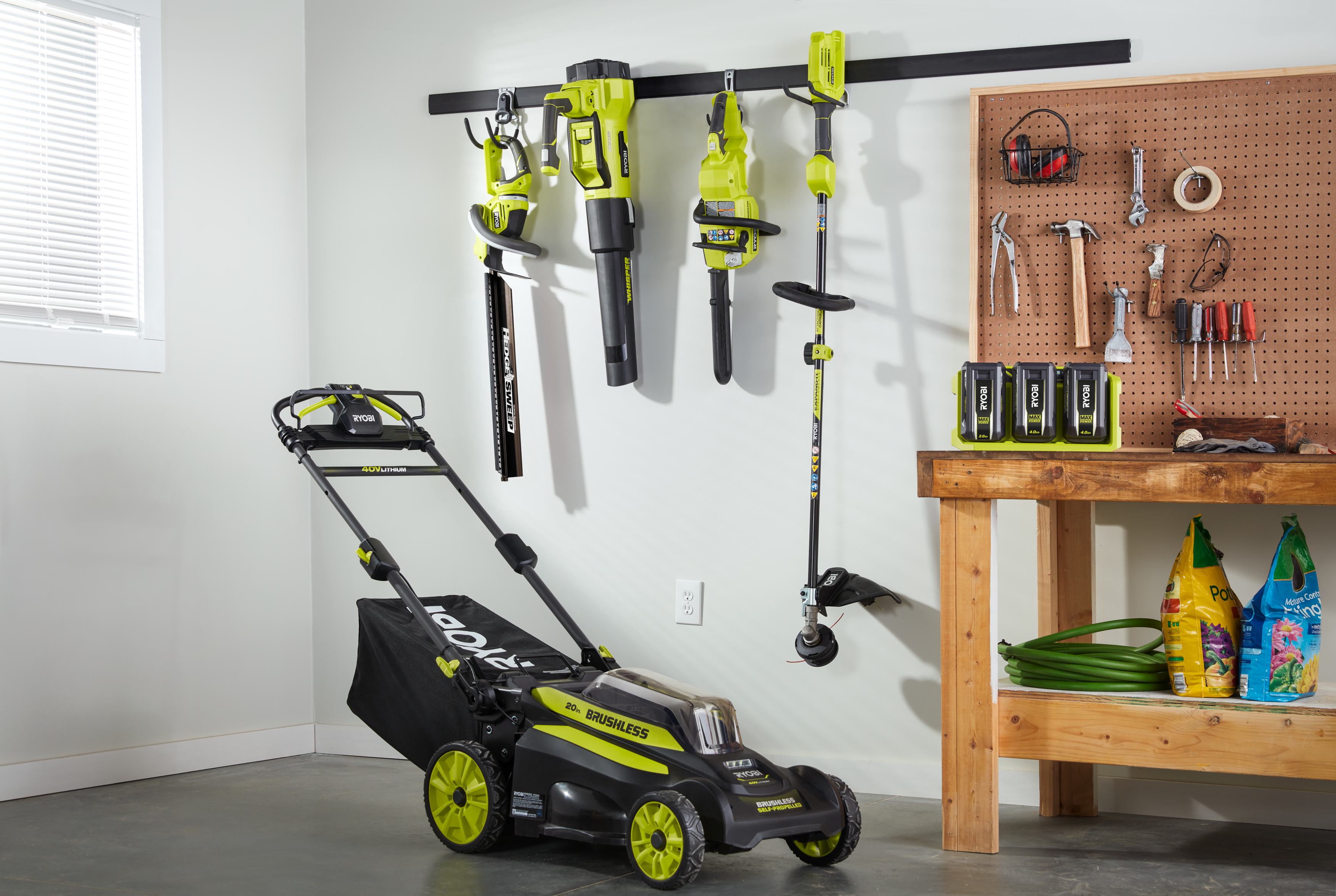 Ryobi RY36C3PA 36V Lader til 3 batterier