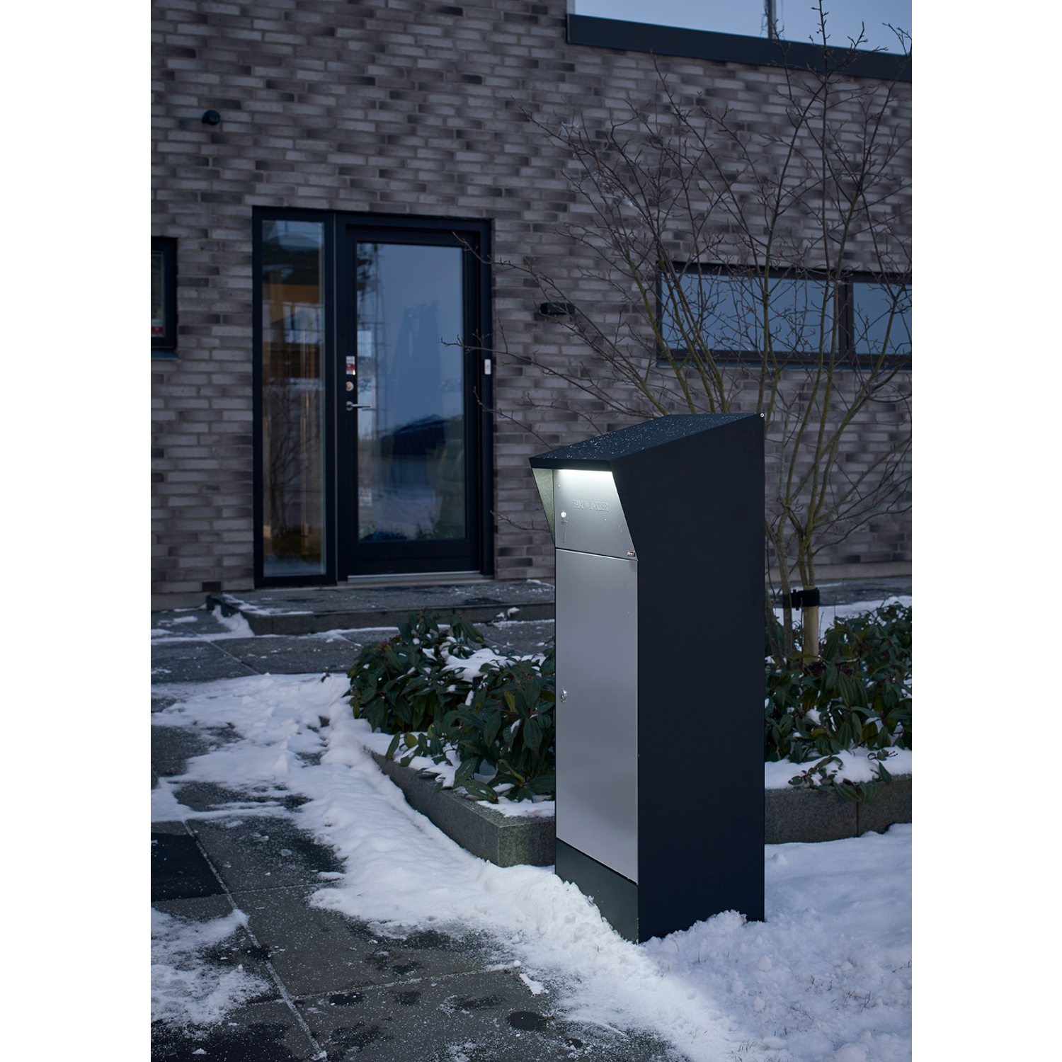 Allux Bjørn Pakkepostkasse med LED og Rukolås - Sort/grå