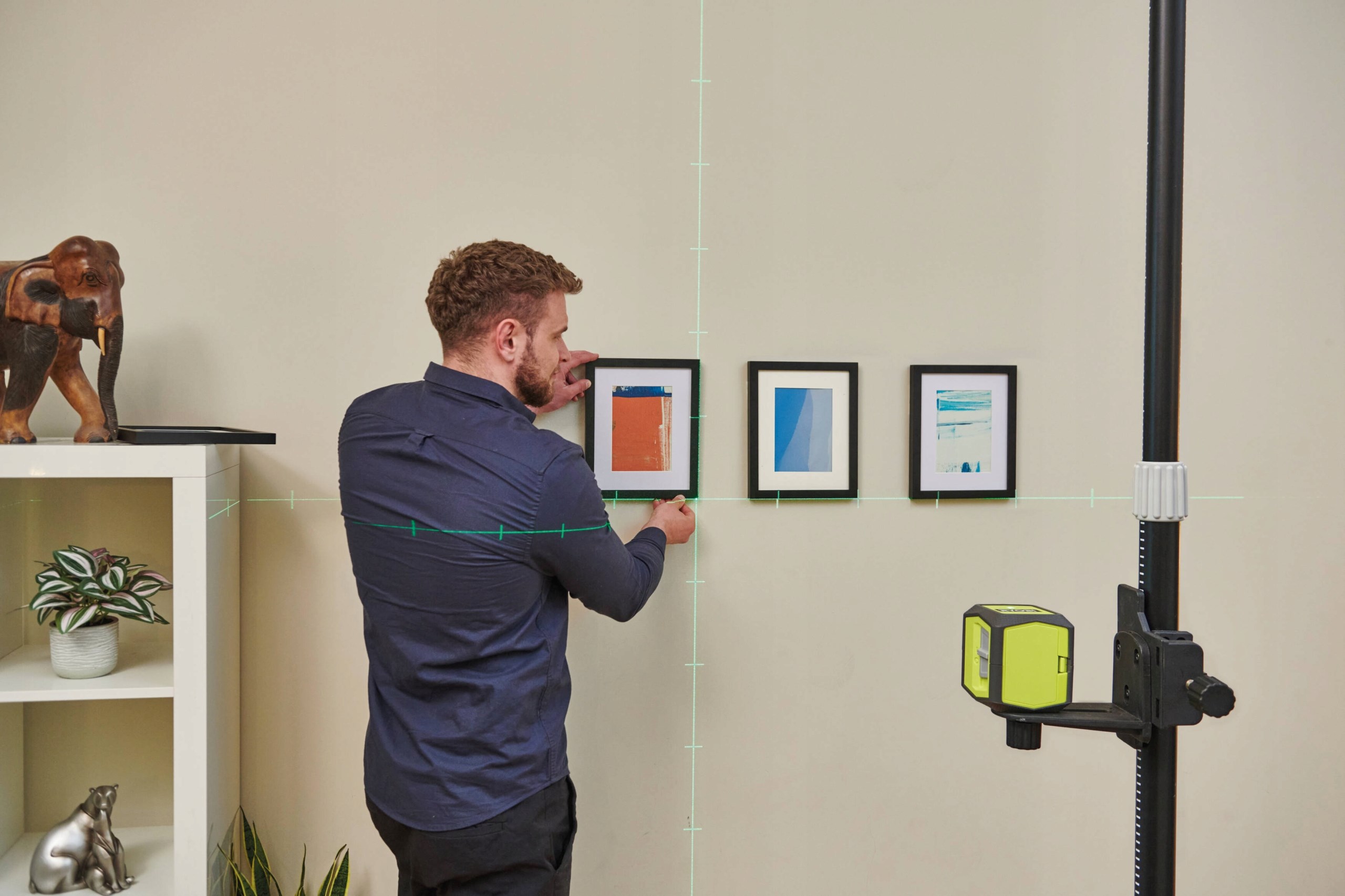 Ryobi RBCLLG2 Grøn krydslinjelaser med referencepunkter