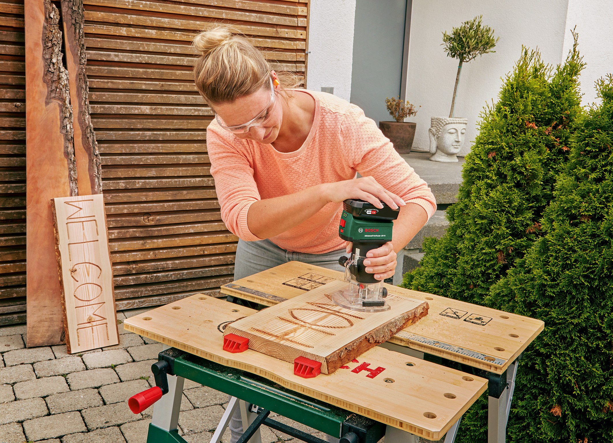 Bosch Advanced TrimRouter 18V-8 Overfræser – Solo
