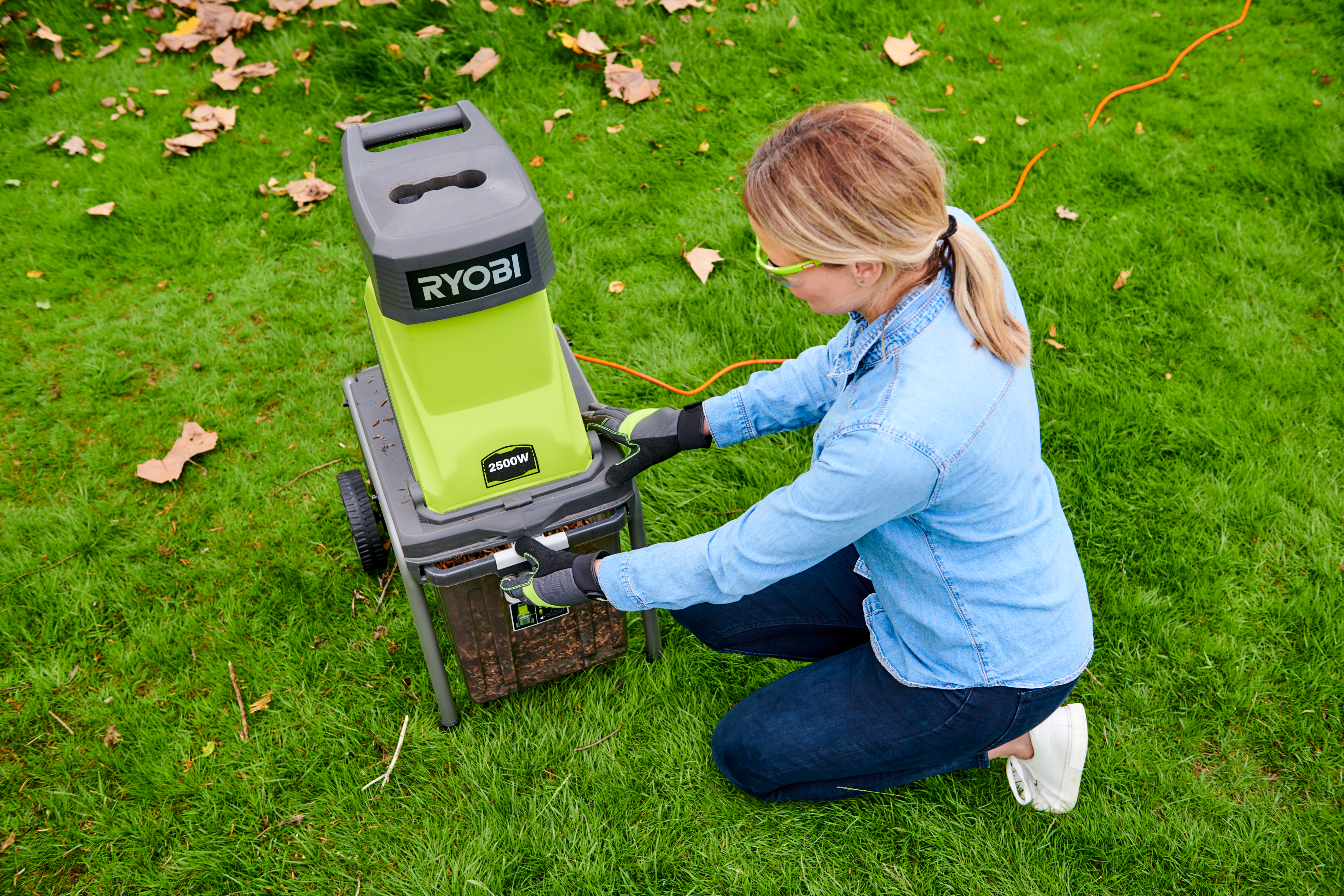 Ryobi RSH2545B Kompostkværn 2500W