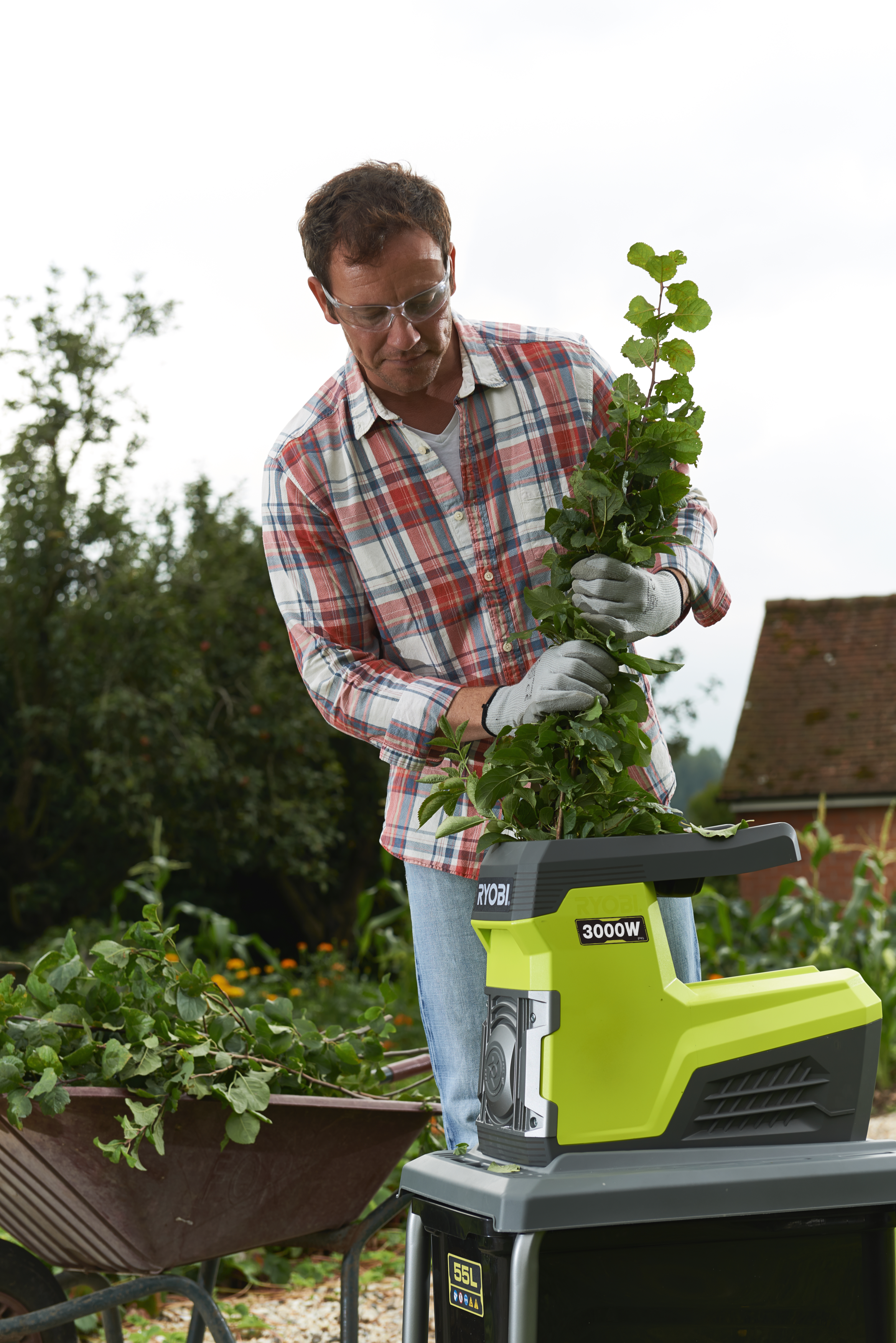 Ryobi RSH3045U Kompostkværn 3000W