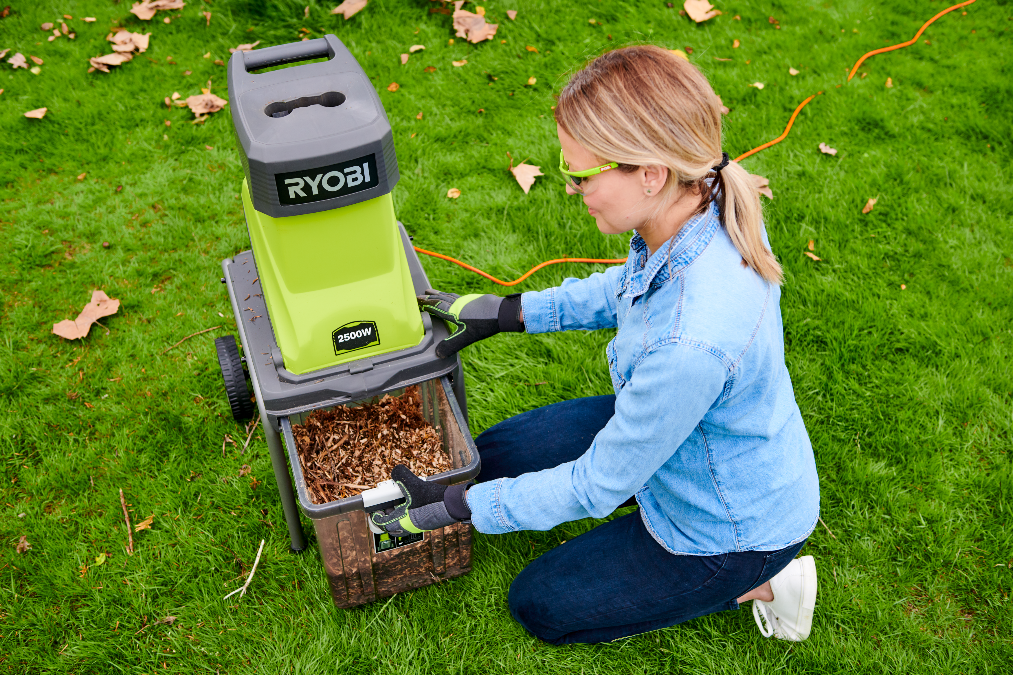 Ryobi RSH2545B Kompostkværn 2500W